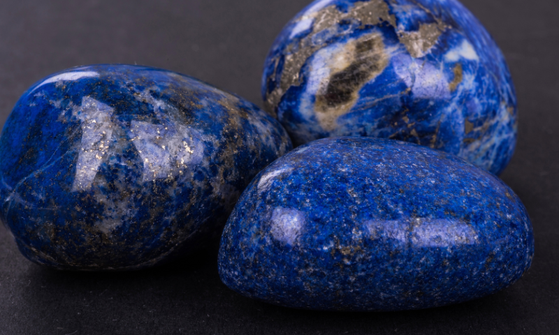 Lapis Lazuli - De steen voor creativiteit en expressie – Jouw Juweeltjes